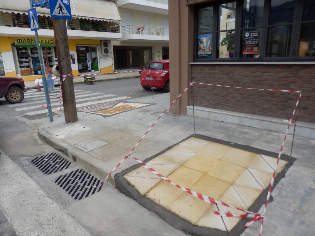 Εργασίες για τη δημιουργία περισσοτέρων των 100 ραμπών ΑμΕΑ - Καλαμάτα 2021